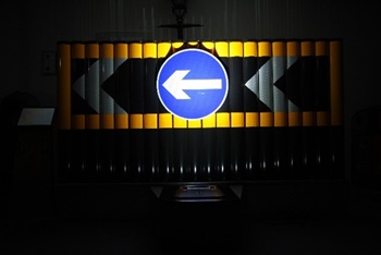 Navigating Safety: Choosing the Right Chevron Road Safety Sign for Your ...