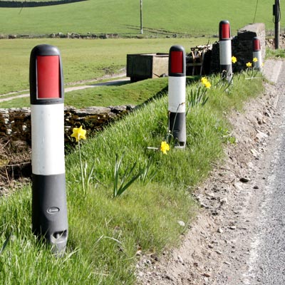 Vergemaster RX™ Flexible Marker Post with Free Delivery - Glasdon UK