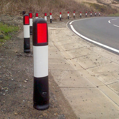 Vergemaster RX™ Flexible Marker Post with Free Delivery - Glasdon UK