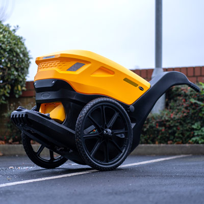 Turbocast 400™ Salt Spreader - Easy to Maintain