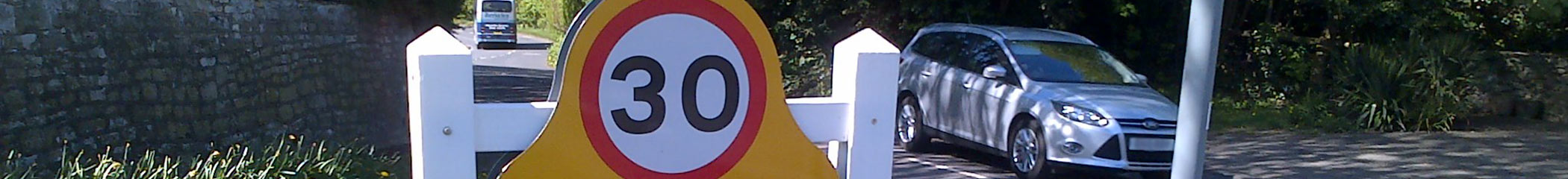 Village Gateway Signage Carrier - Glasdon UK